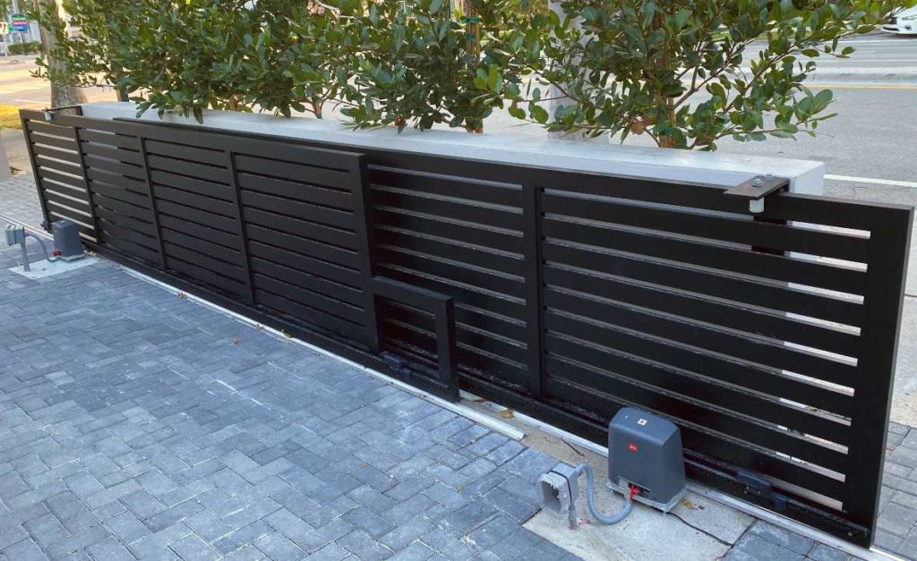 Welded Aluminum Rolling Gate Performance Evaluation